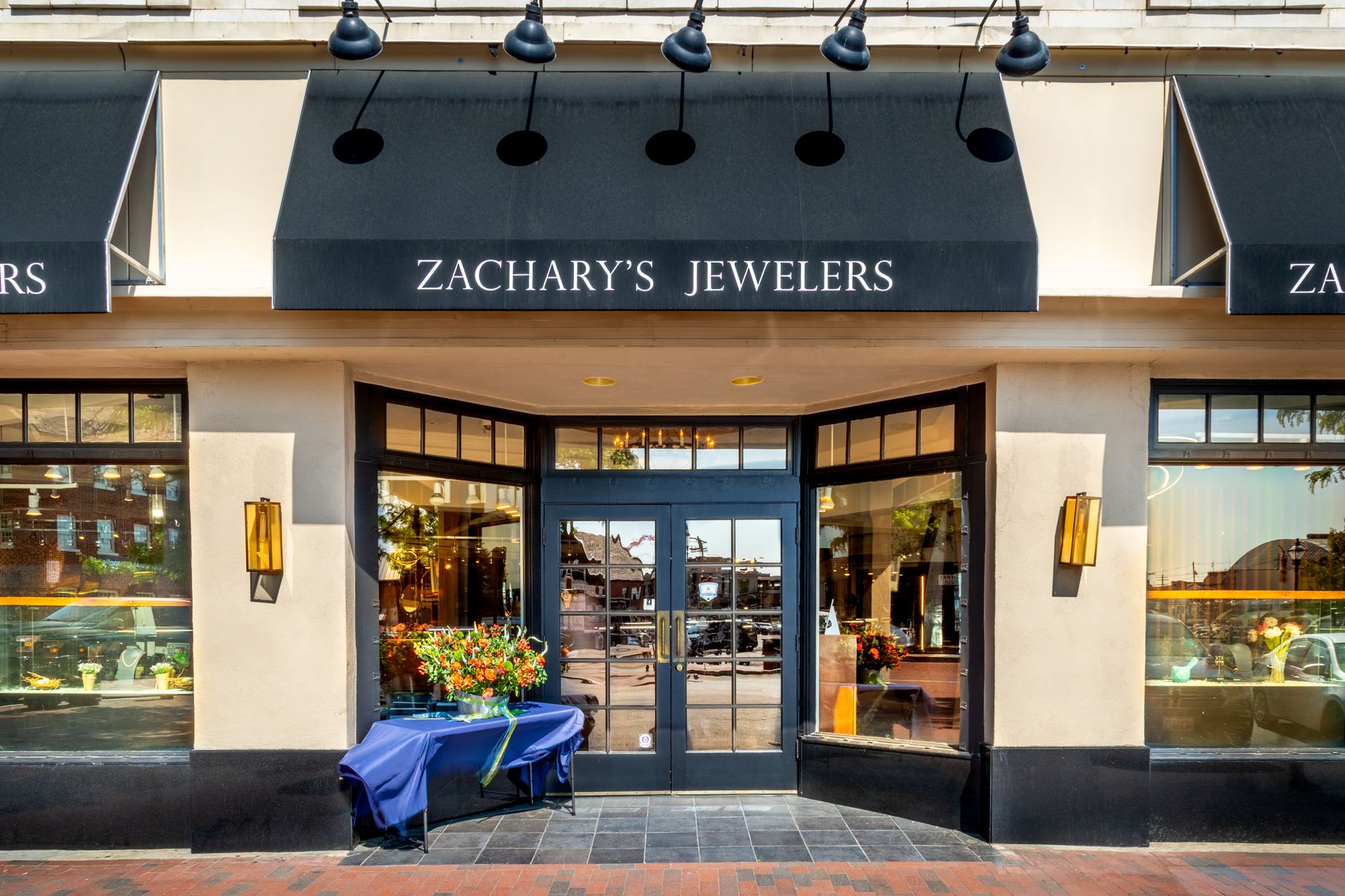 USNA Class Rings - Gemstones - Diamond Clusters - Plugs - Annapolis MD